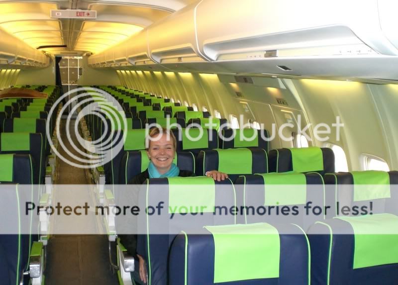 press release new kulula.com camo-plane - AvCom